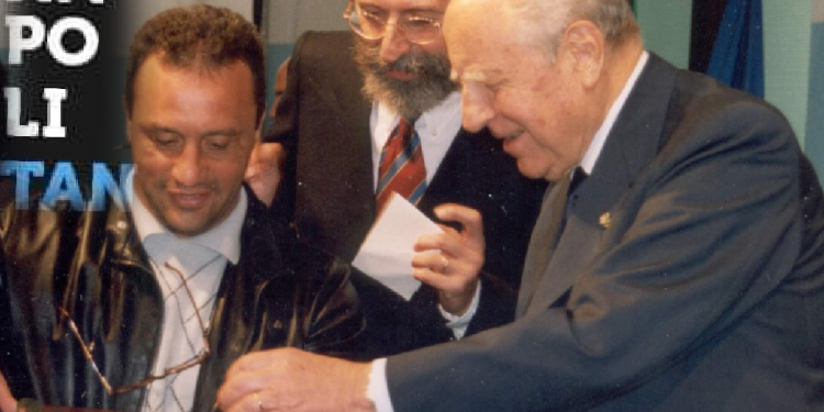 Il boss di Ponticelli Ciro Sarno incontrò il Presidente della ...